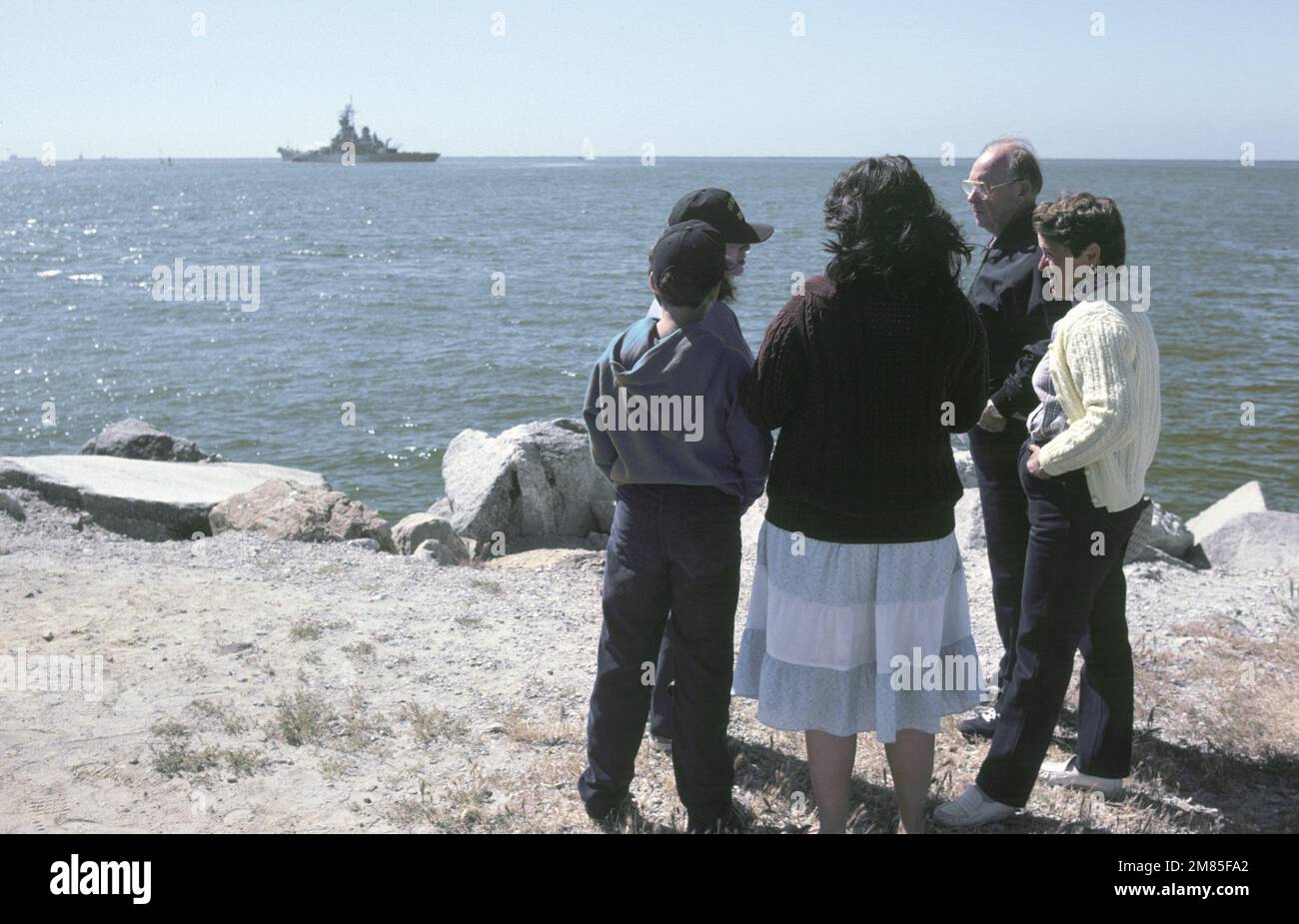 DN-ST-86-07298. Base: Long Beach Naval Shipyard State: California (CA ...