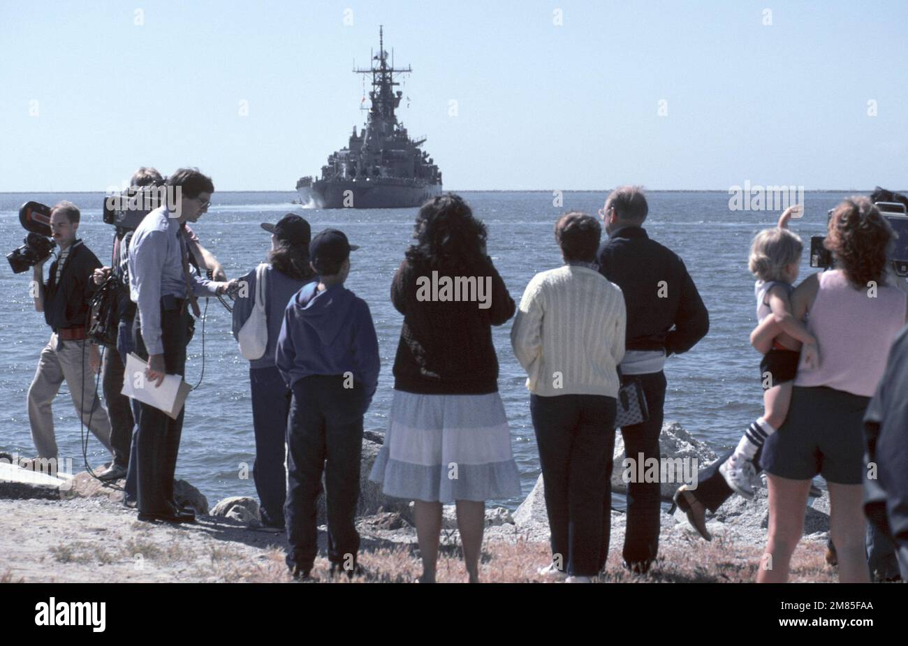 Long beach naval shipyard hi-res stock photography and images - Alamy