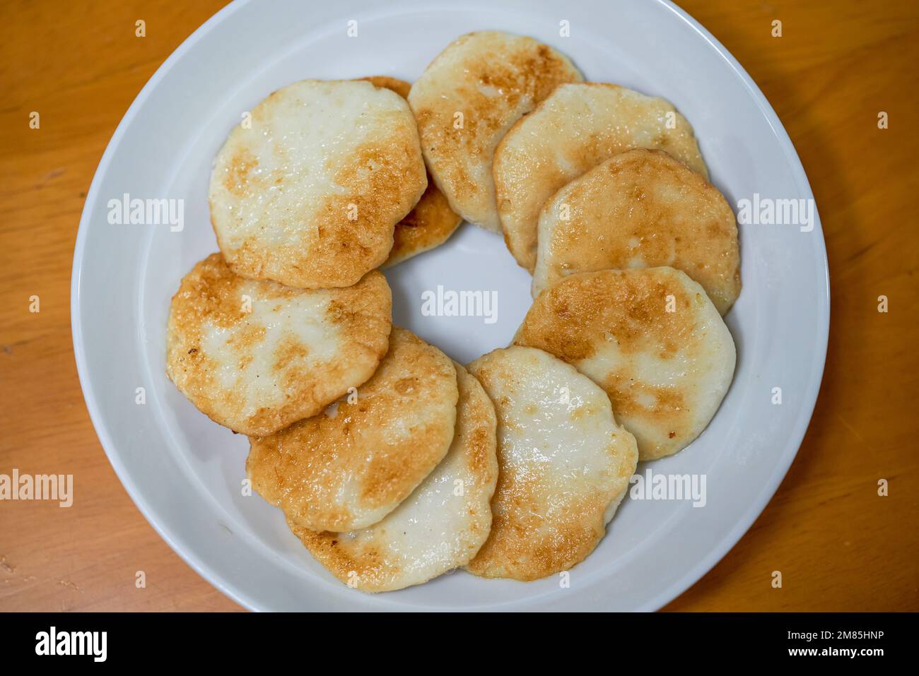 Cuttlefish cake hi-res stock photography and images - Alamy