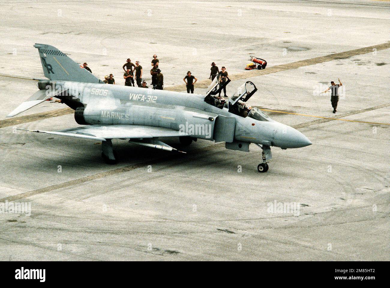 Vmfa 312 hi-res stock photography and images - Alamy