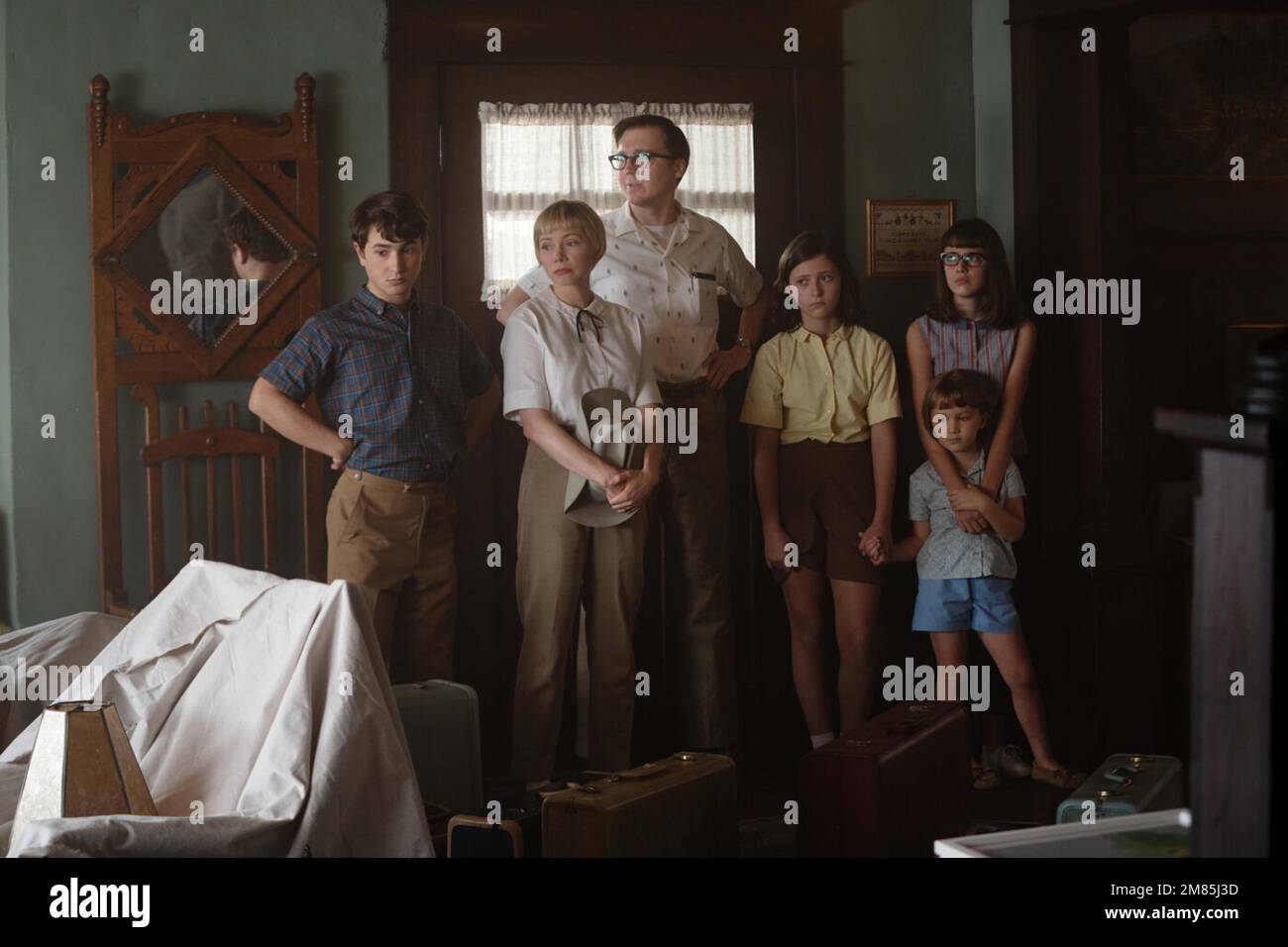 THE FABELMANS (2022) GABRIEL LABELLE MICHELLE WILLIAMS PAUL DANO KEELEY ...