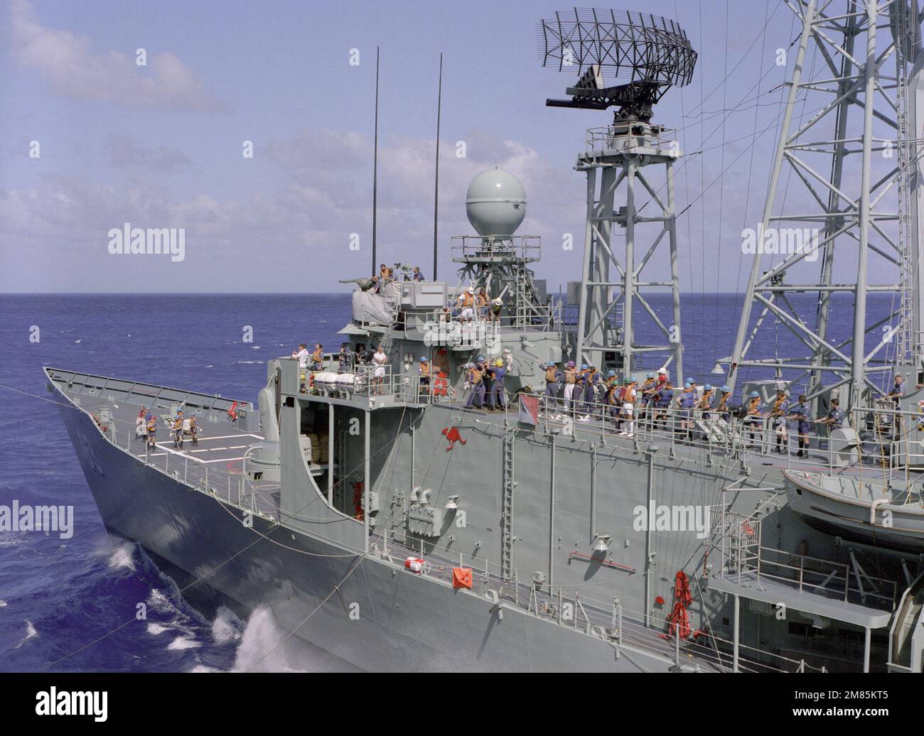 The Australian guided missile frigate HMAS SYDNEY (FFG-03) participates ...