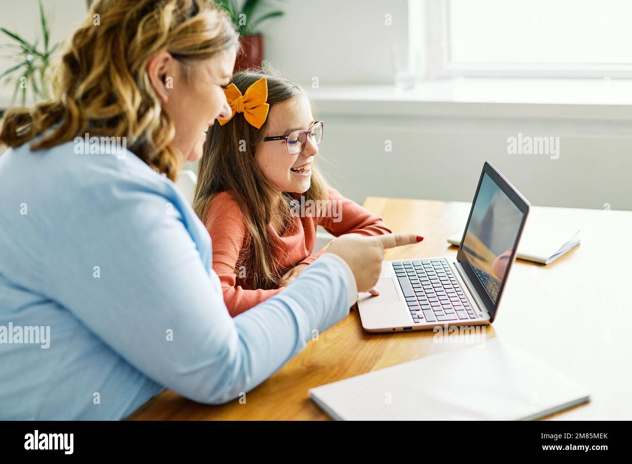 laptop computer education mother children daughter girl familiy ...