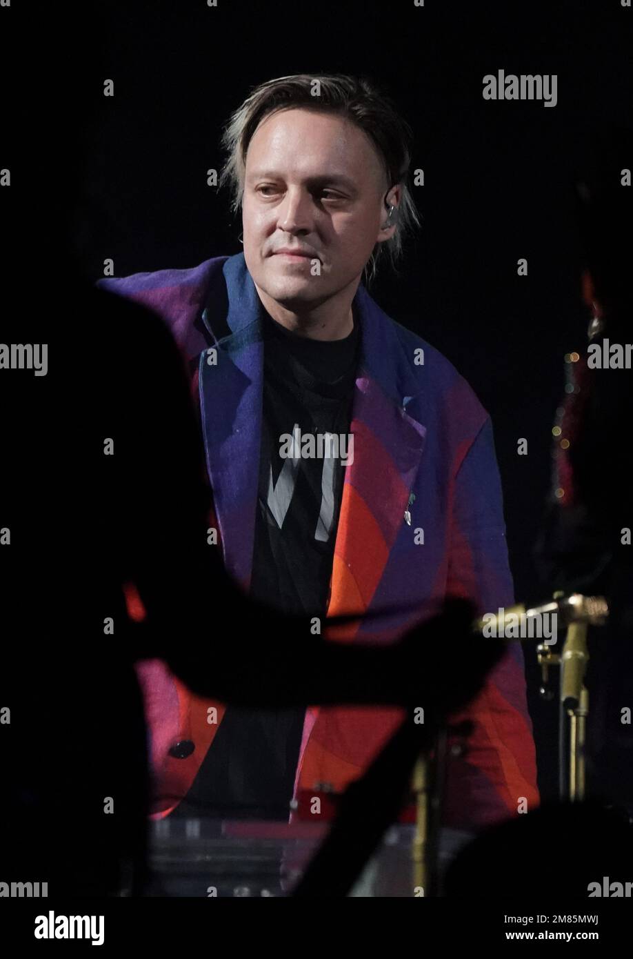 Fire concert hi-res stock photography and images - Alamy