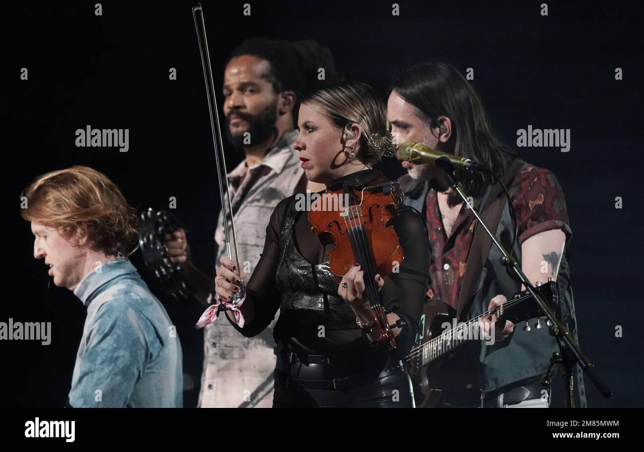 Fire concert hi-res stock photography and images - Alamy