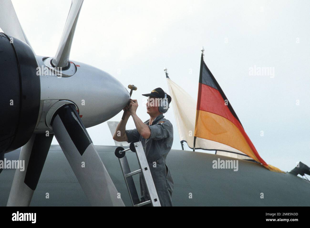 German ground crew hi-res stock photography and images - Alamy