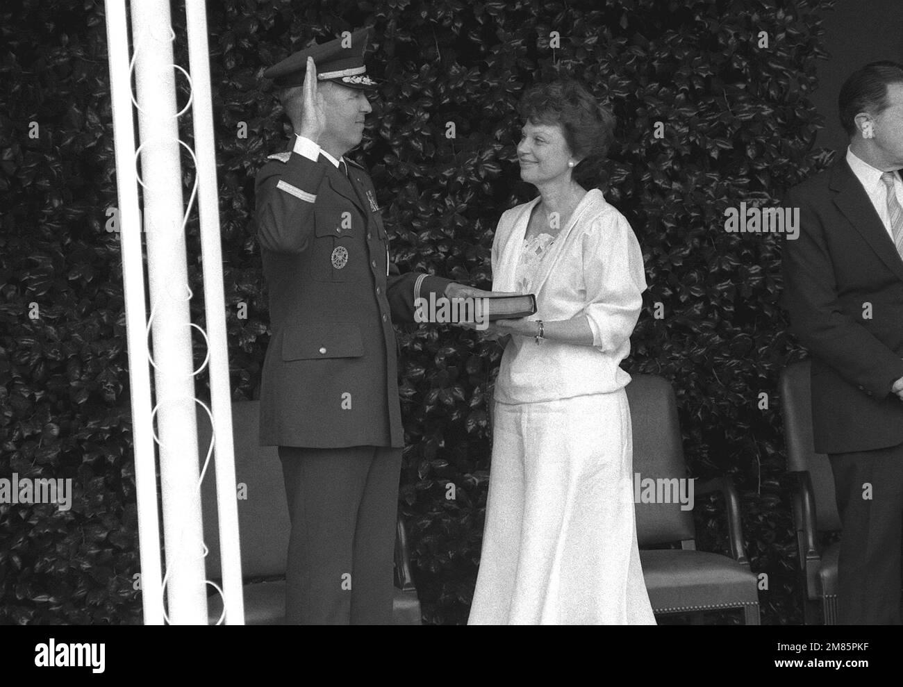 GEN Larry D. Welch is sworn in as CHIEF of STAFF of the Air Force while ...
