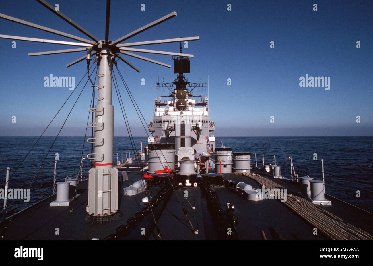 DN-ST-87-03070. Base: USS Worden (CG 18 Stock Photo - Alamy