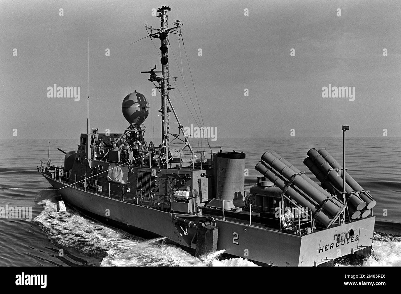 A port quarter view of the patrol combatant missile (hydrofoil) USS ...