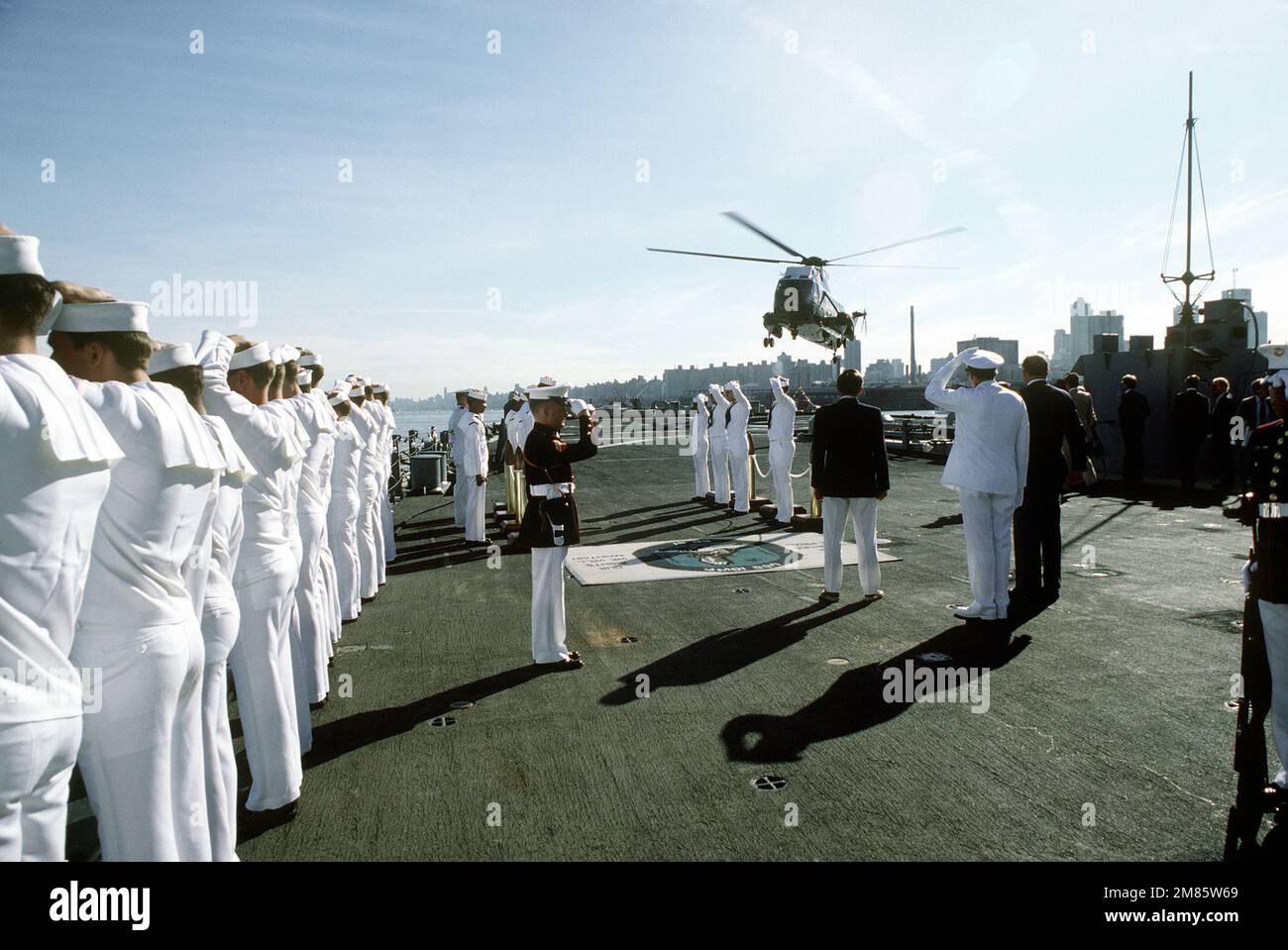 Marine One, A VH-3D Sea King helicopter from Marine Helicopter Squadron ...