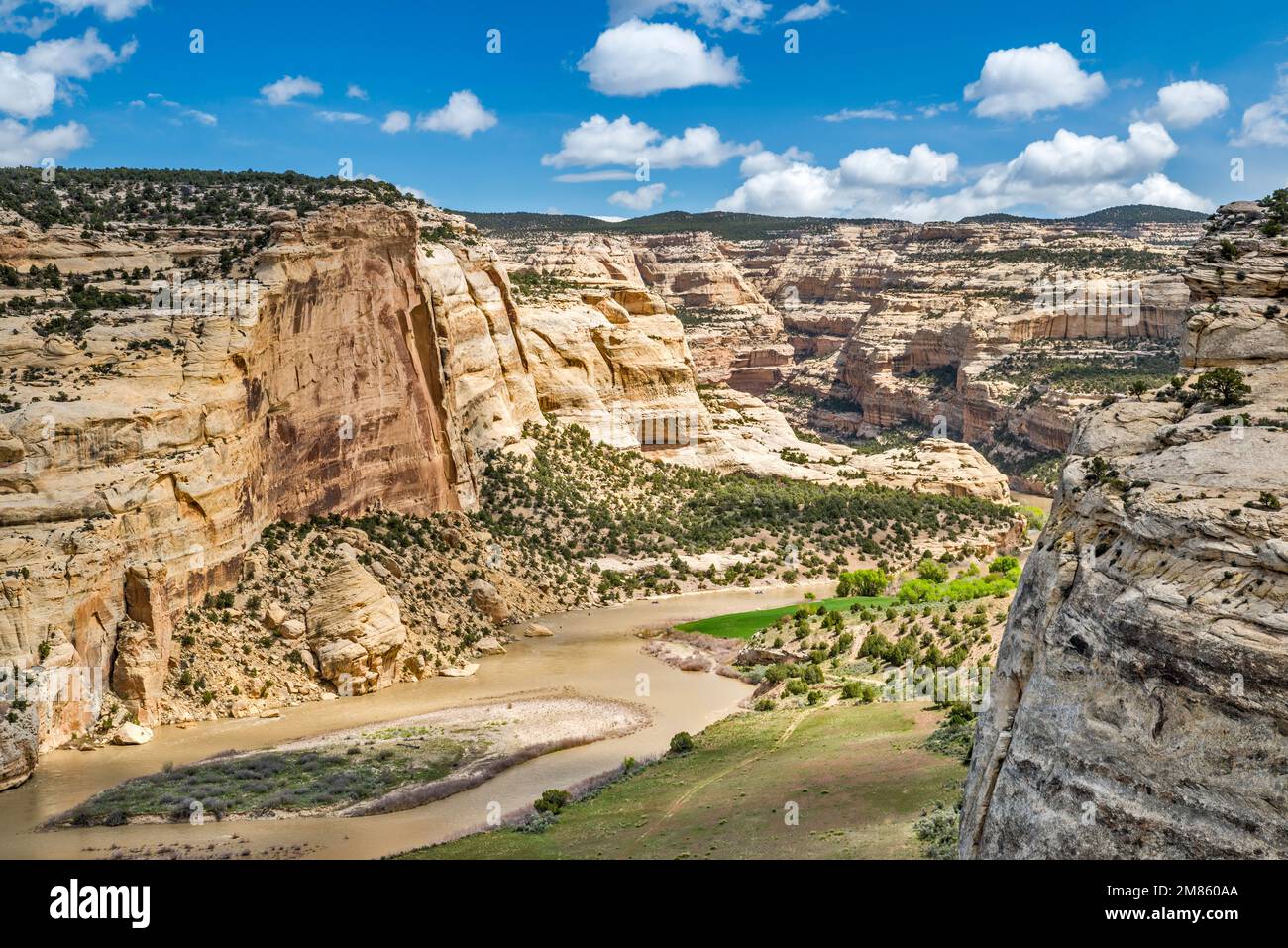 Yampa Canyon of Yampa River, Castle Park Overlook, rafts in very far ...
