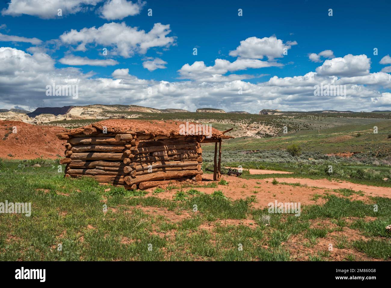 Old log cabin at Chew Ranch, Echo Park Road, Dinosaur National Monument ...