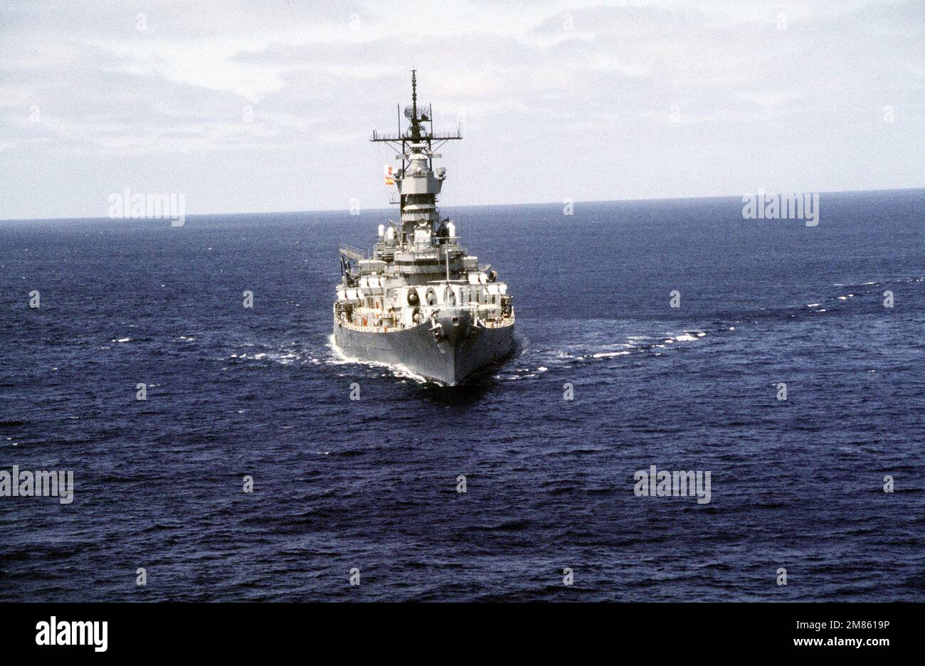 A bow view of the battleship USS MISSOURI (BB-63) underway. Country ...