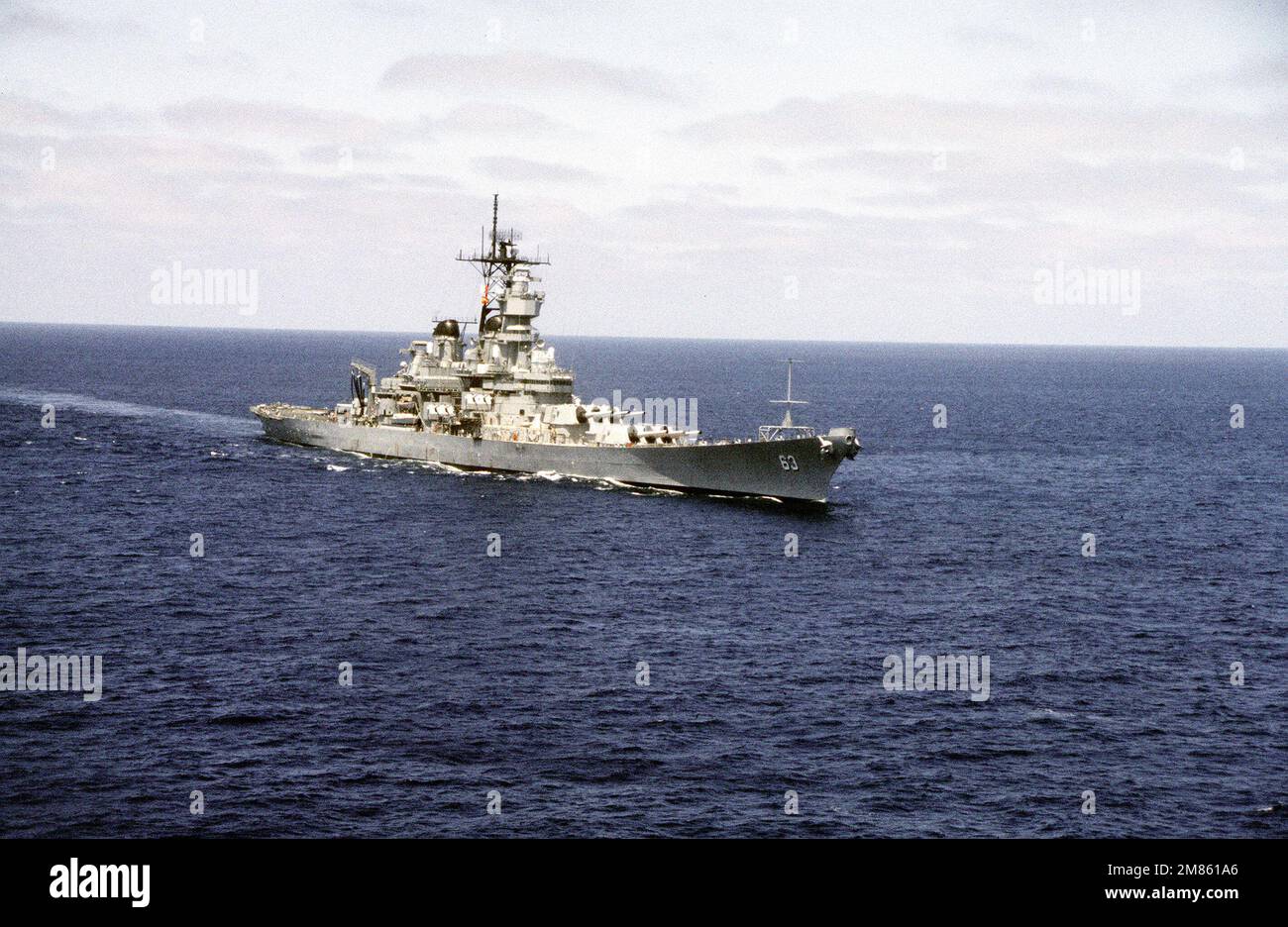 A starboard bow view of the battleship USS MISSOURI (BB-63) underway ...