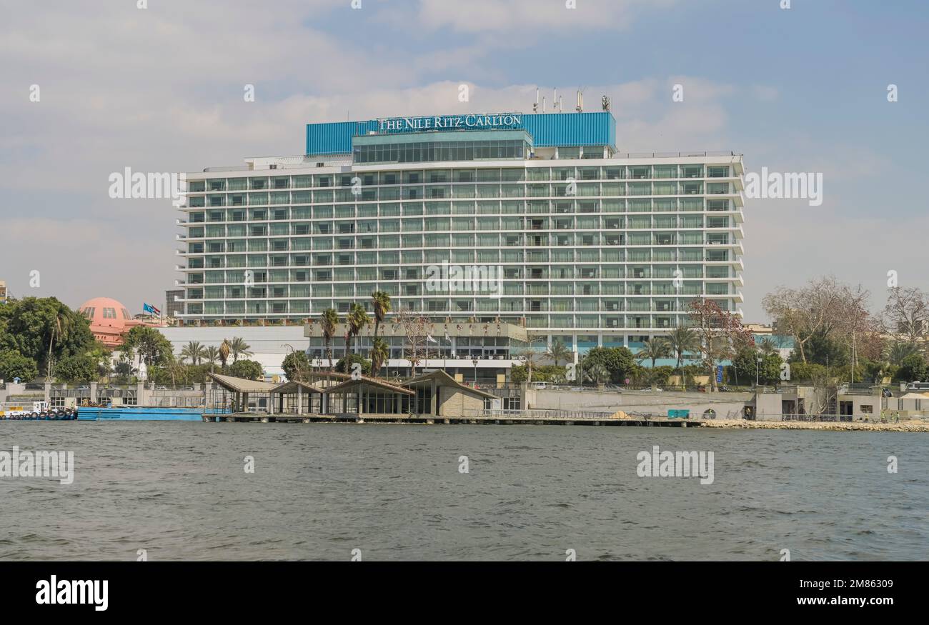Hotel The Nile Ritz Carlton, Nil, Kairo, Ägypten Stock Photo - Alamy