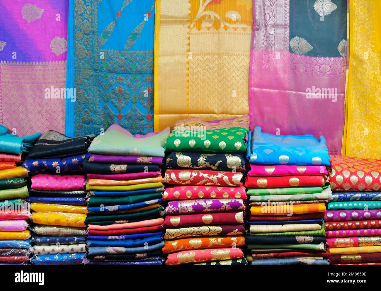Saree display hi-res stock photography and images - Alamy