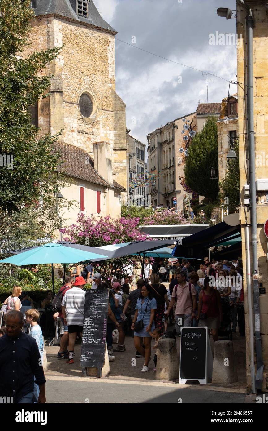 Bergerac town, situated on the northern bank of the Dordogne river in ...