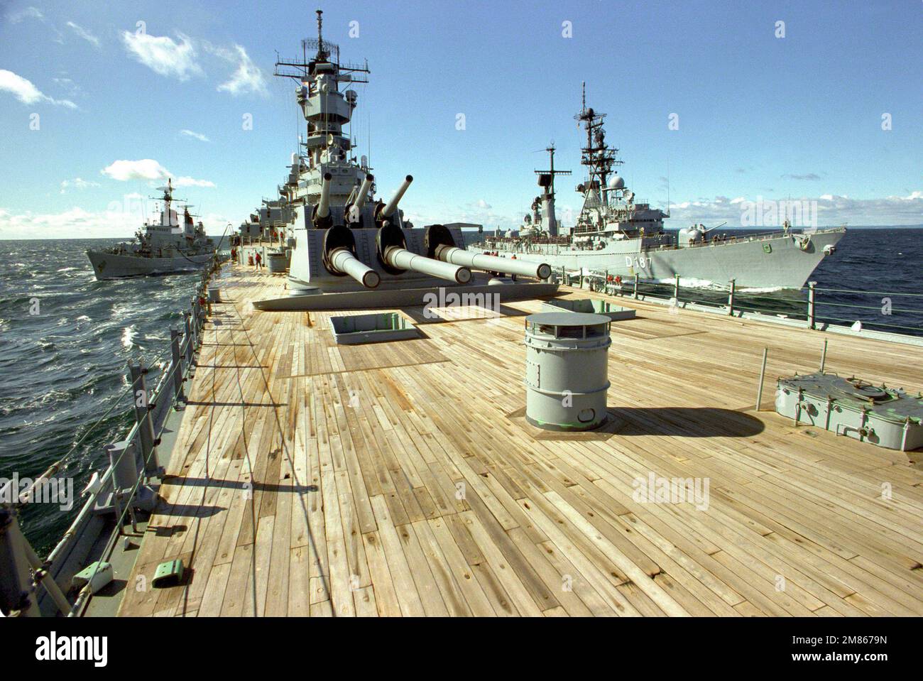 The battleship USS IOWA (BB-61) replenishes the Danish frigate HDMS ...