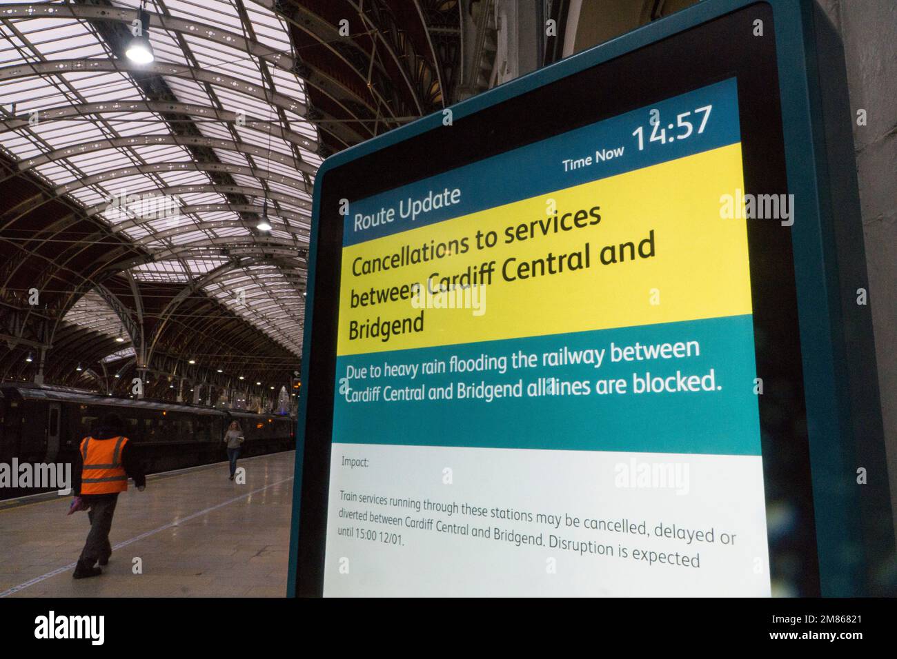 London, UK, 12 January 2023: Trains out of Paddington were cancelled ...