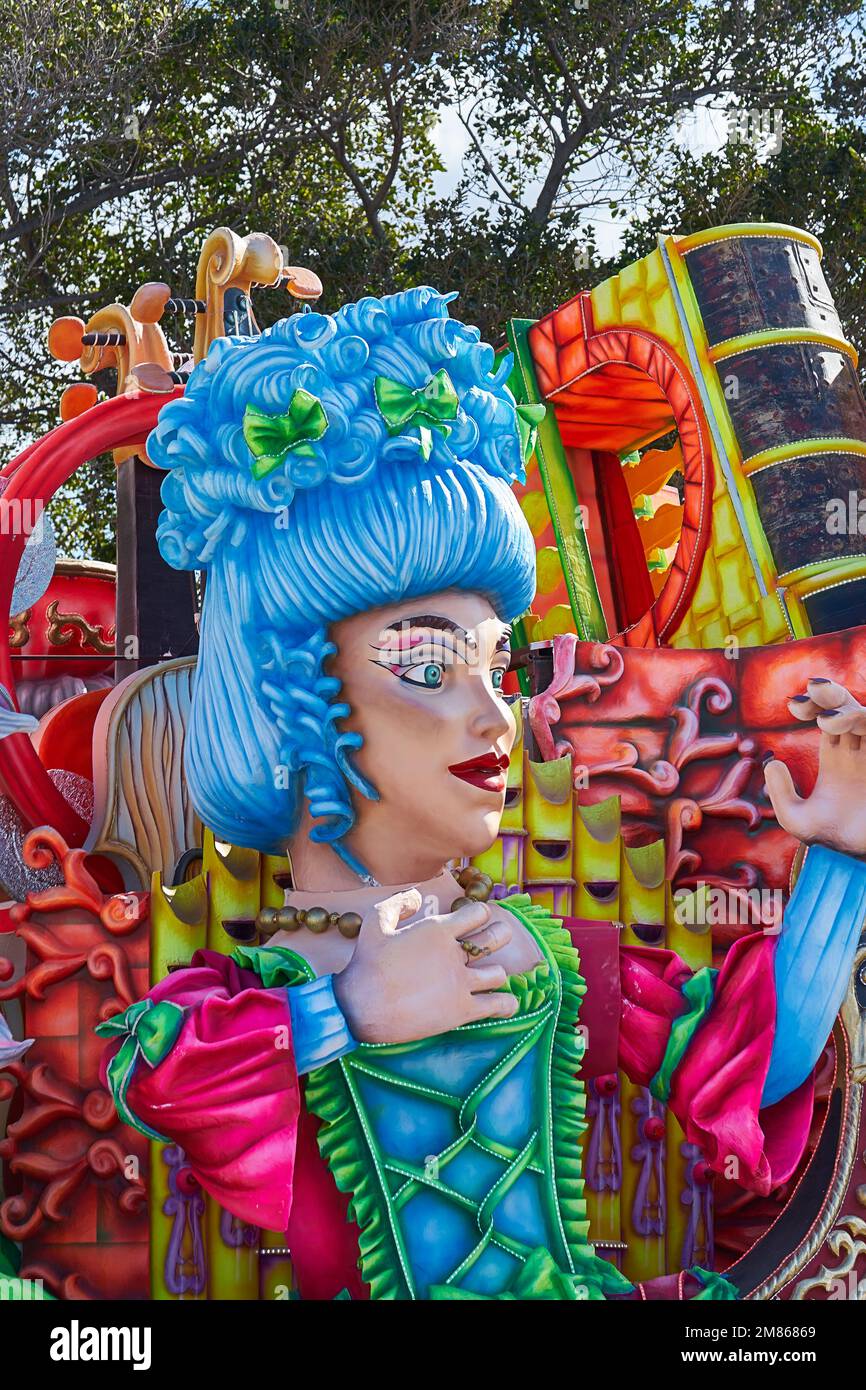 Grand Parade of colorful carnival-floats during Mardi Gras in Valletta ...