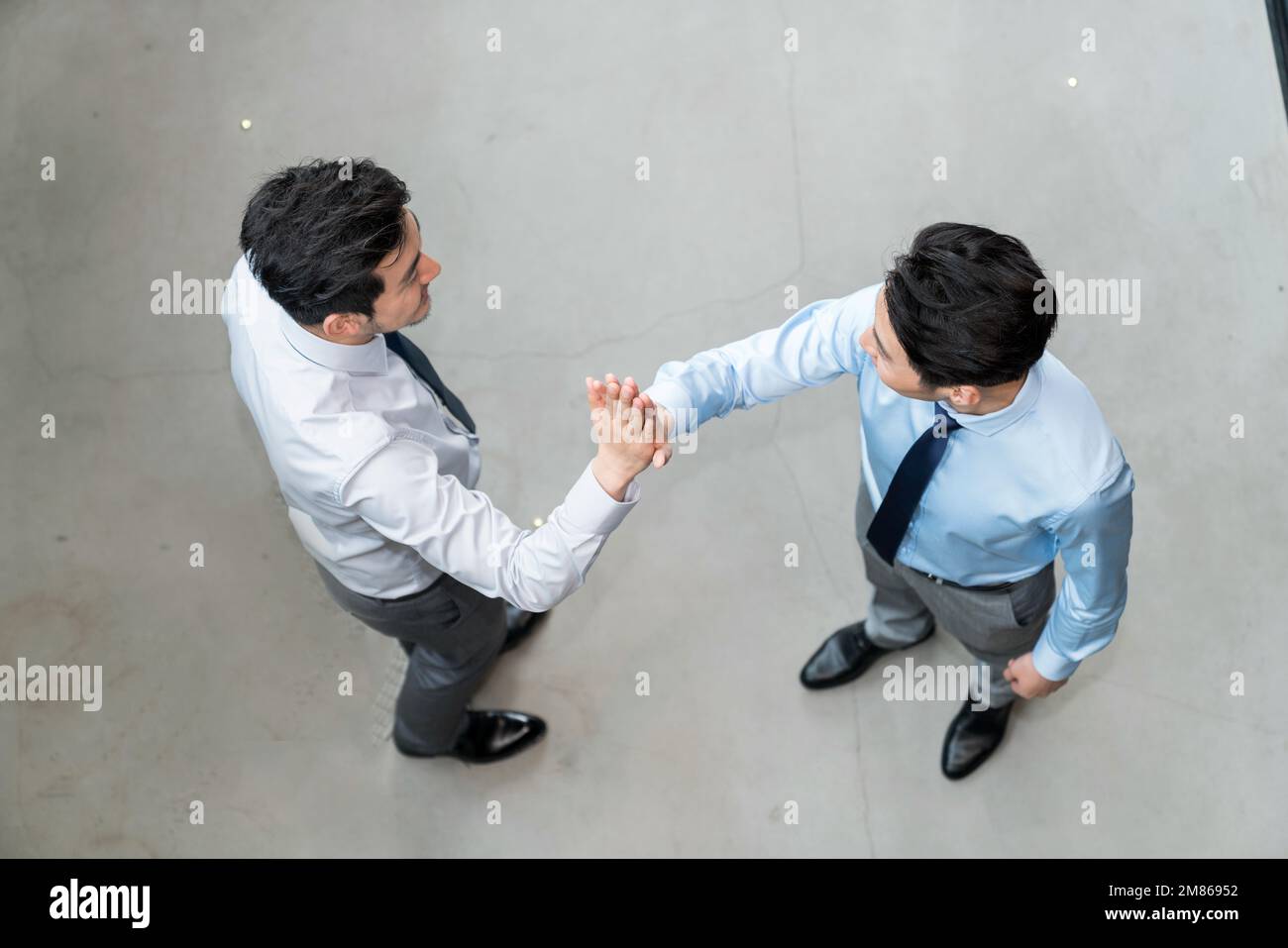 Business people hand-clapping Stock Photo - Alamy