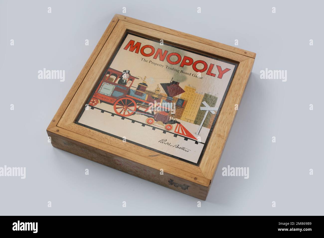 Old monopoly box hi-res stock photography and images - Alamy