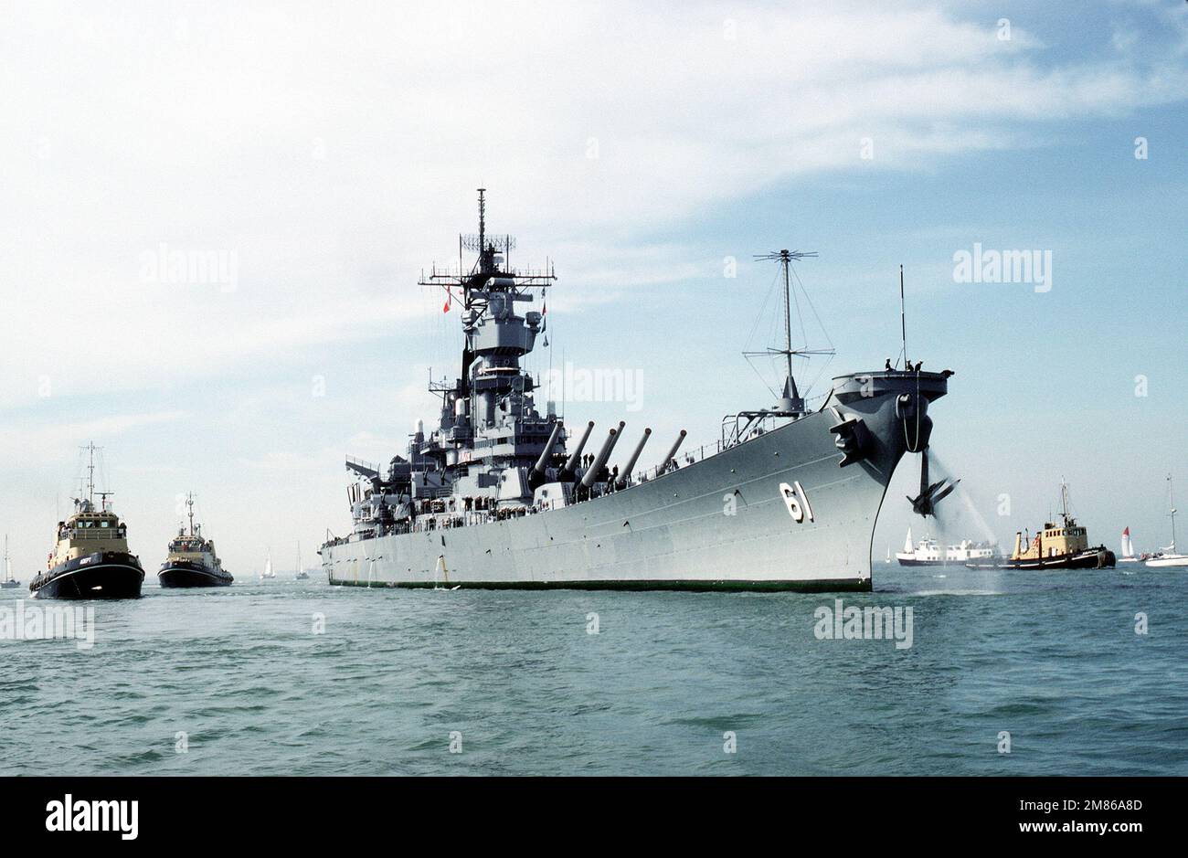 Thebattleship hi-res stock photography and images - Alamy