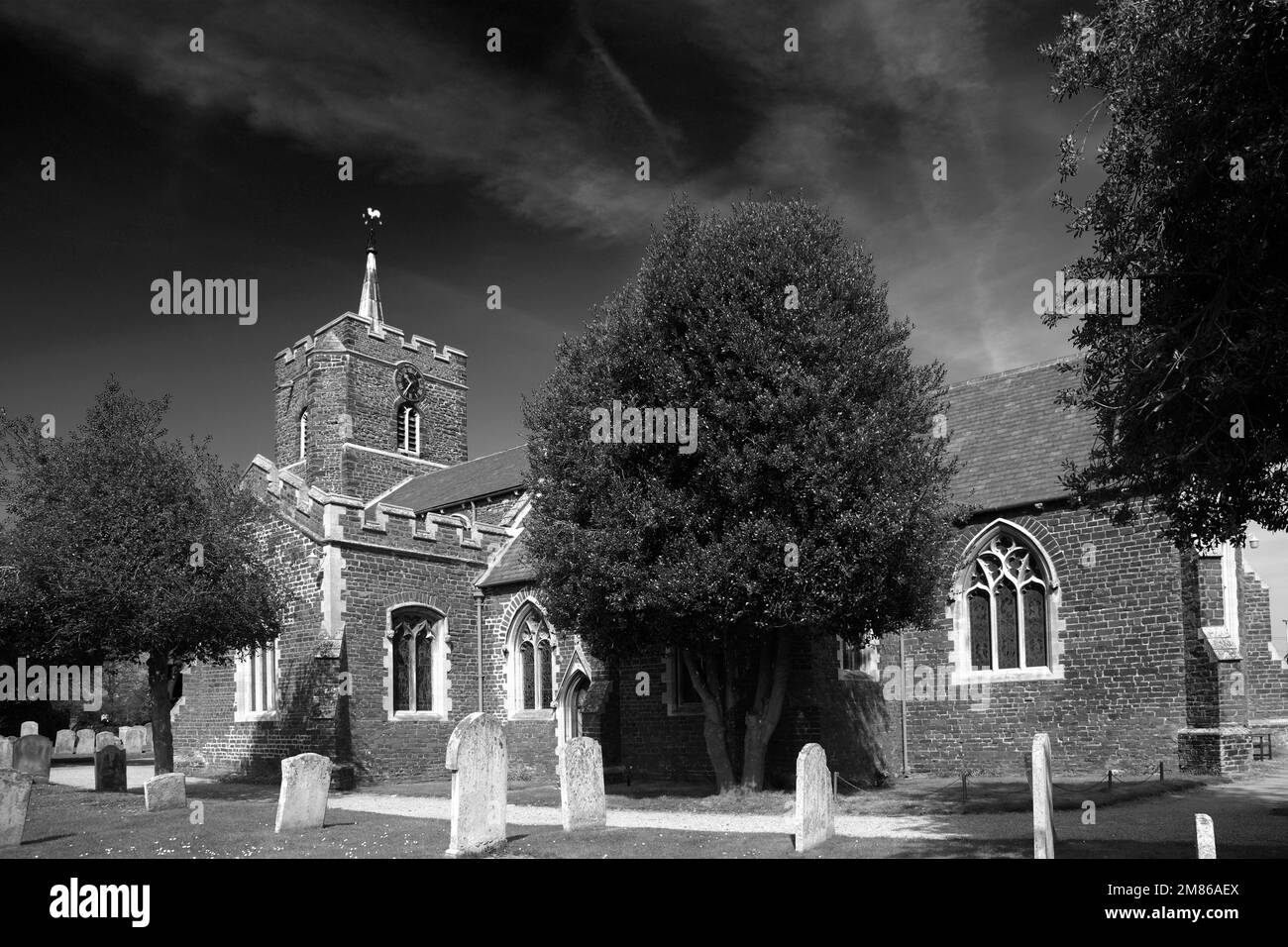 St Swithun parish church, Sandy town, Bedfordshire; England; UK Stock ...