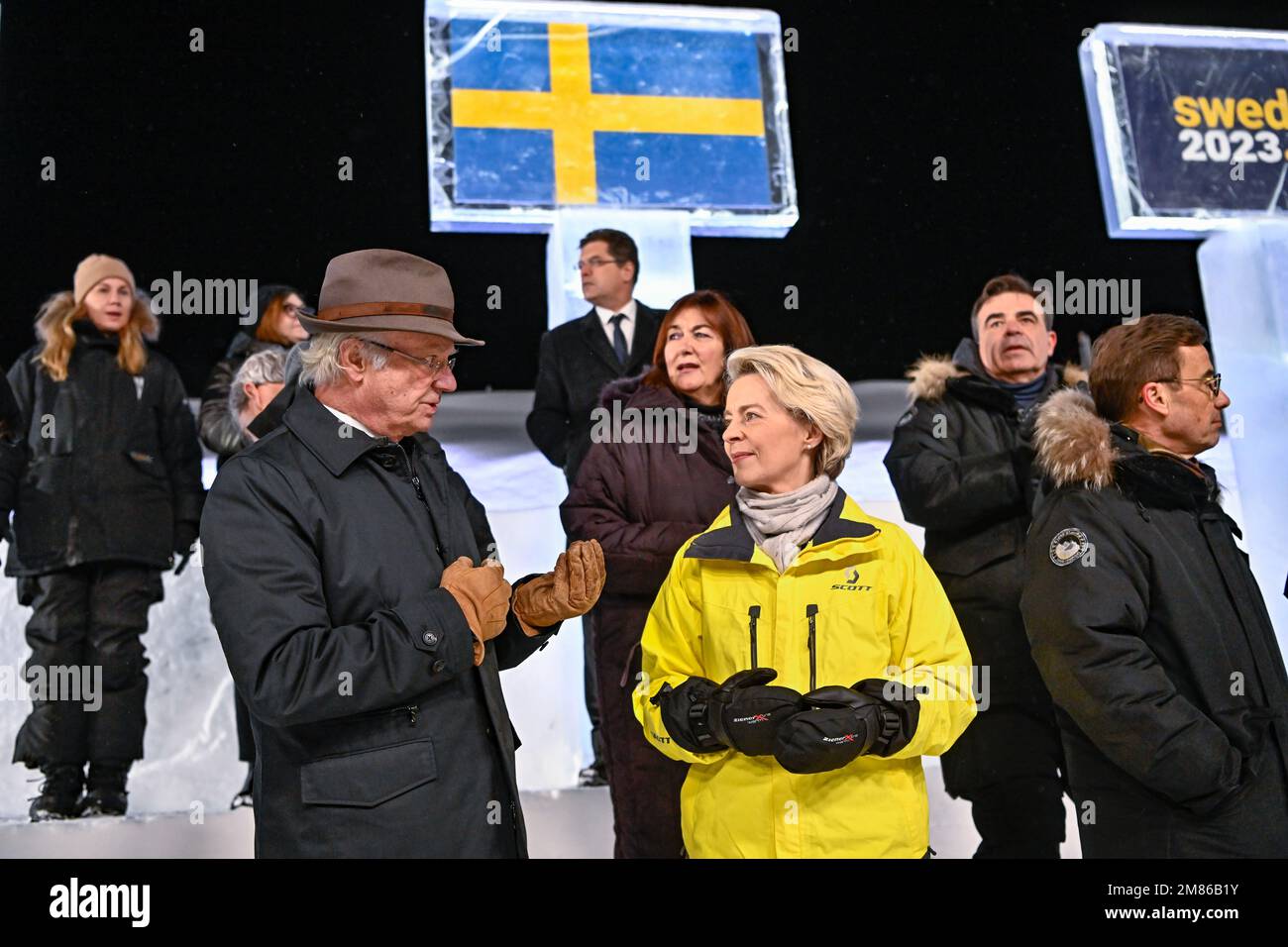 Sweden's King Carl Gustaf (L) and EU Commission President Ursula von ...
