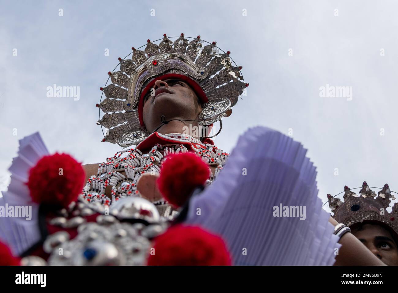 Colombo, Sri Lanka. 12th Jan, 2023. Ves Mangalya a graduation ceremony ...