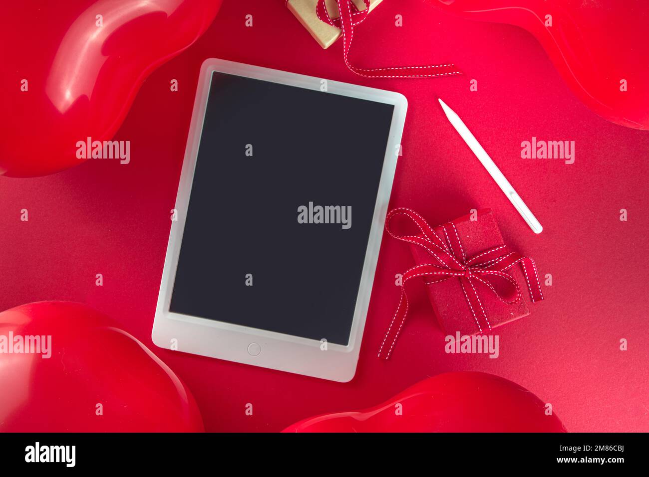 Valentine day sweet holiday background with red heart shaped balloons ...