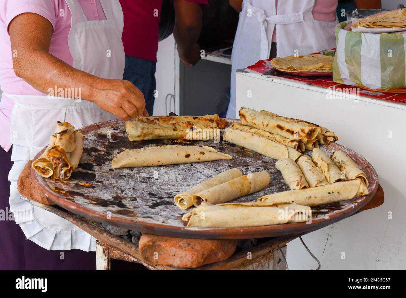 Wood fired oven mexico hi-res stock photography and images - Alamy