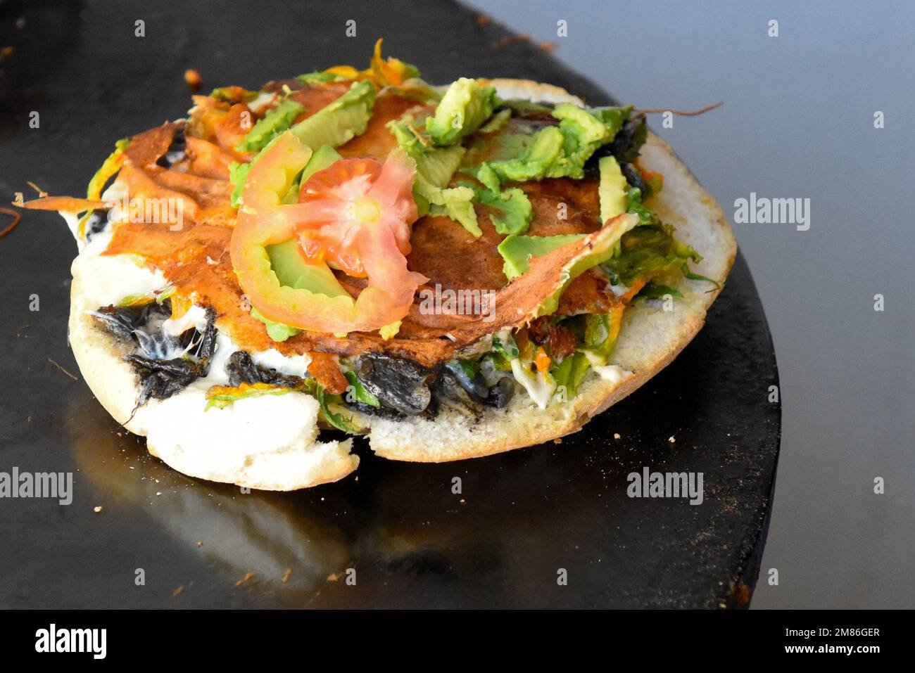 Torta bar hi-res stock photography and images - Alamy