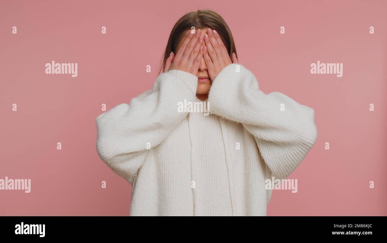 Dont want to look at ther, awful. Lovely shocked millennial woman ...