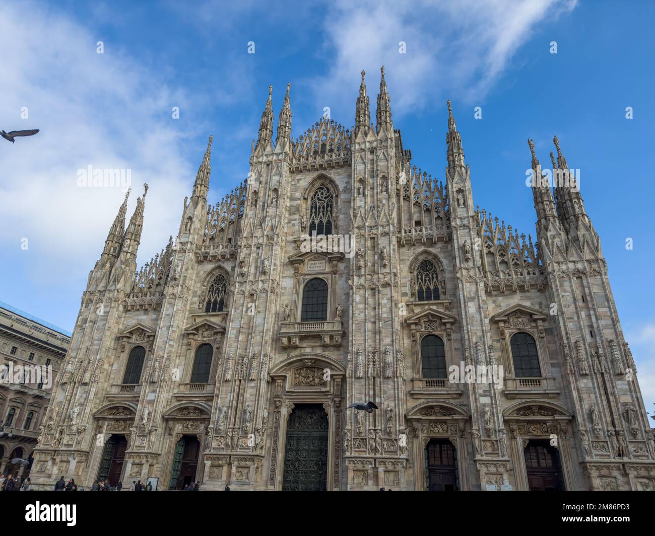 La madonnina del duomo milano hi-res stock photography and images - Alamy