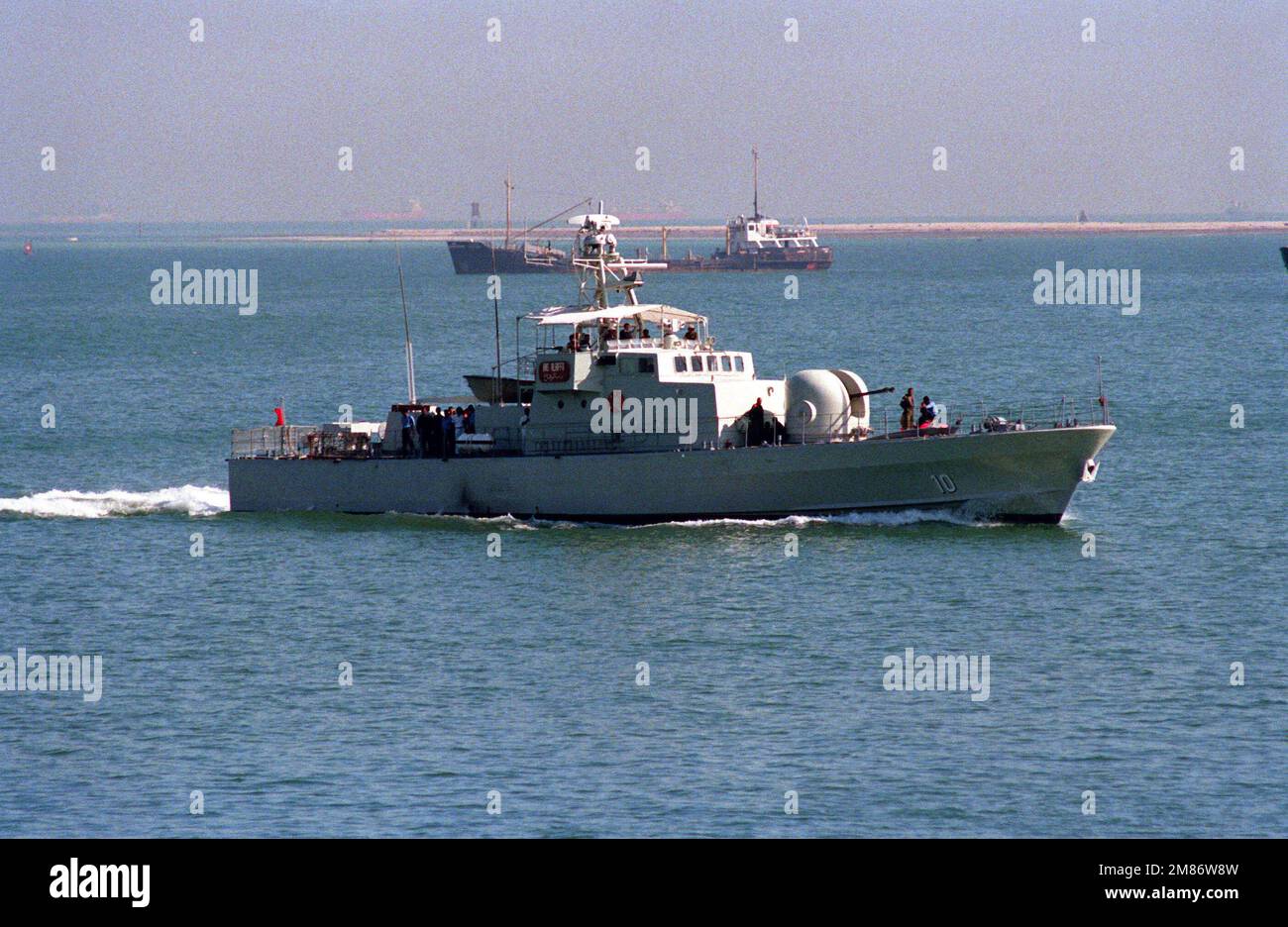 The Bahraini fast attack gun craft AL RIFFA (10) patrols off the coast ...