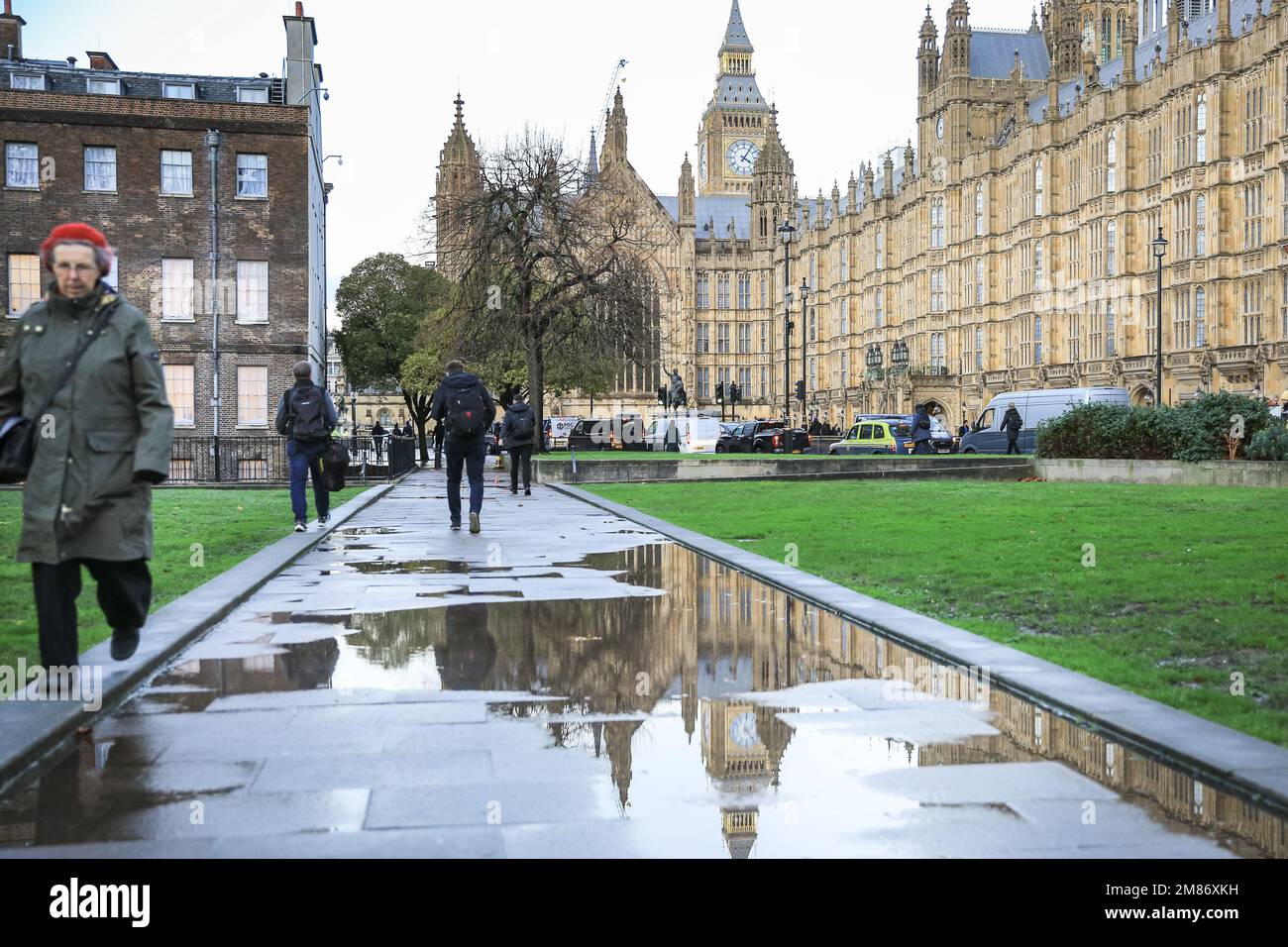 London, UK. 12th Jan, 2023. The Houses of Parliament and Big Ben are ...