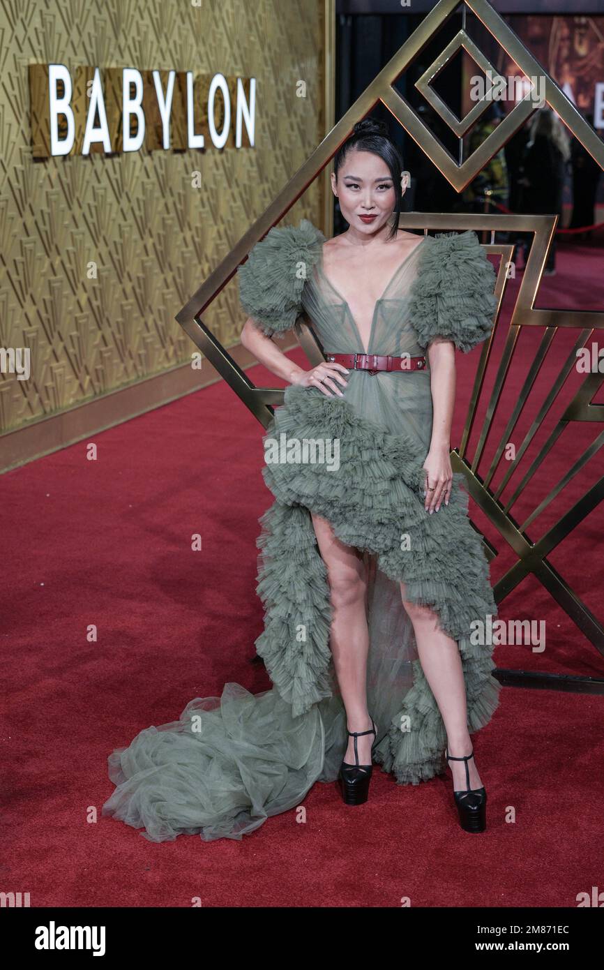Li Jun Li poses for photographers upon arrival at the premiere of the ...