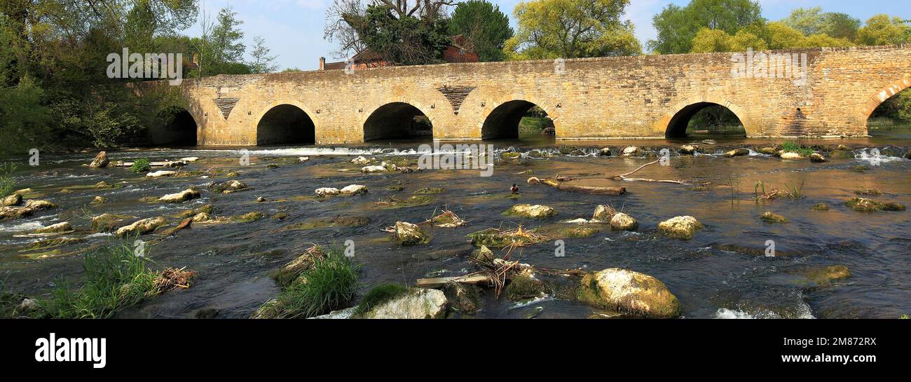 Summer, August, July, the 26 arched stone bridge, river Great Ouse ...