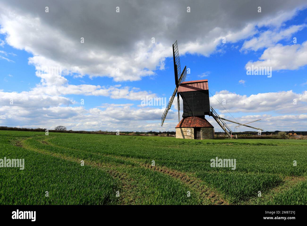 Bedfordshire windmills hi-res stock photography and images - Alamy