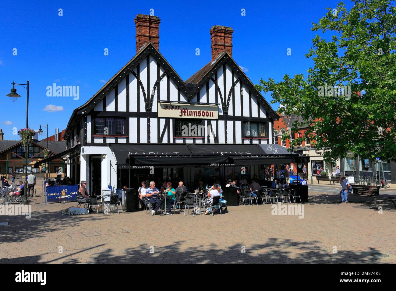Street view biggleswade town hi-res stock photography and images - Alamy