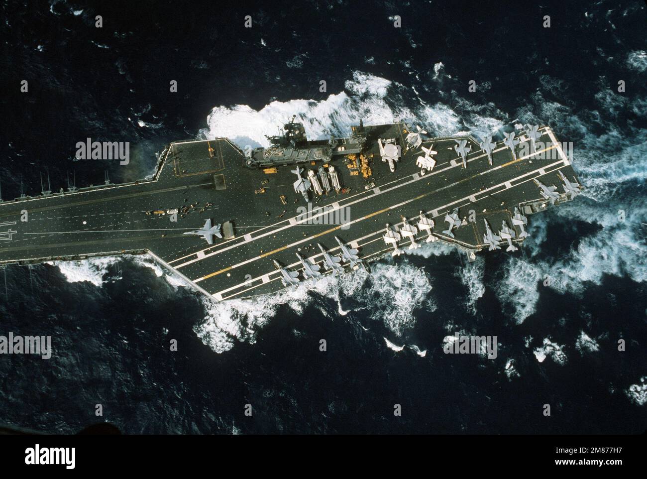 An overhead view of the aircraft carrier USS MIDWAY (CV-41) underway in ...