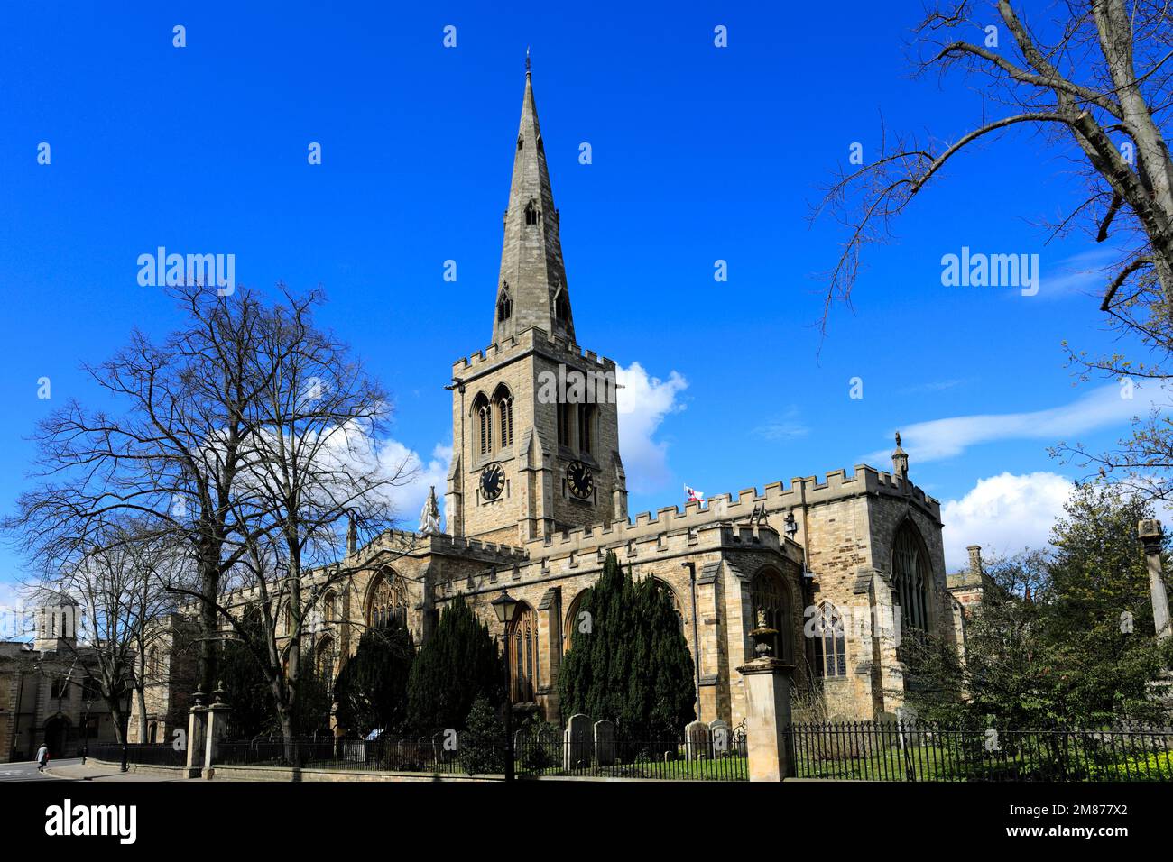 Summer, St Pauls parish church, Bedford town; Bedfordshire; England; UK ...