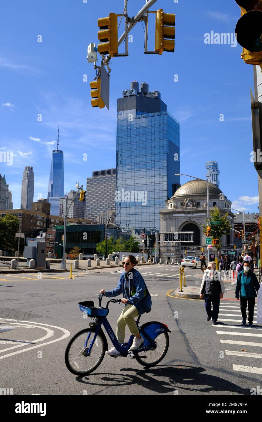 Canal street and Bowery street intersection with the domed HSBC Bank ...