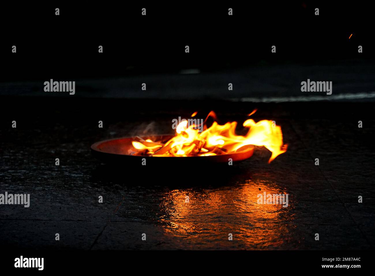 Welcome fire flames hi-res stock photography and images - Alamy