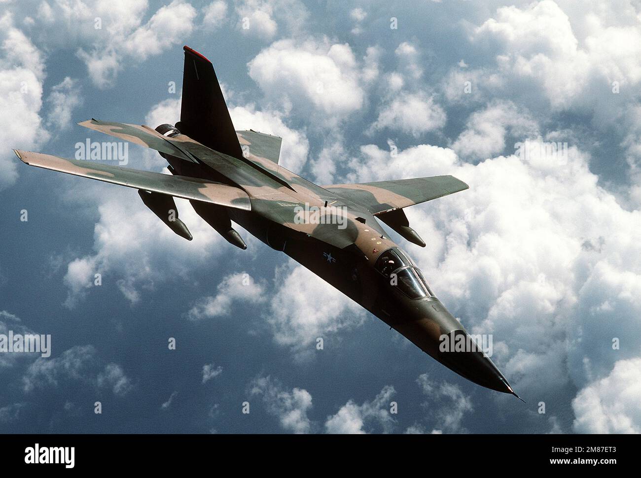 F 111 aircraft hi-res stock photography and images - Alamy