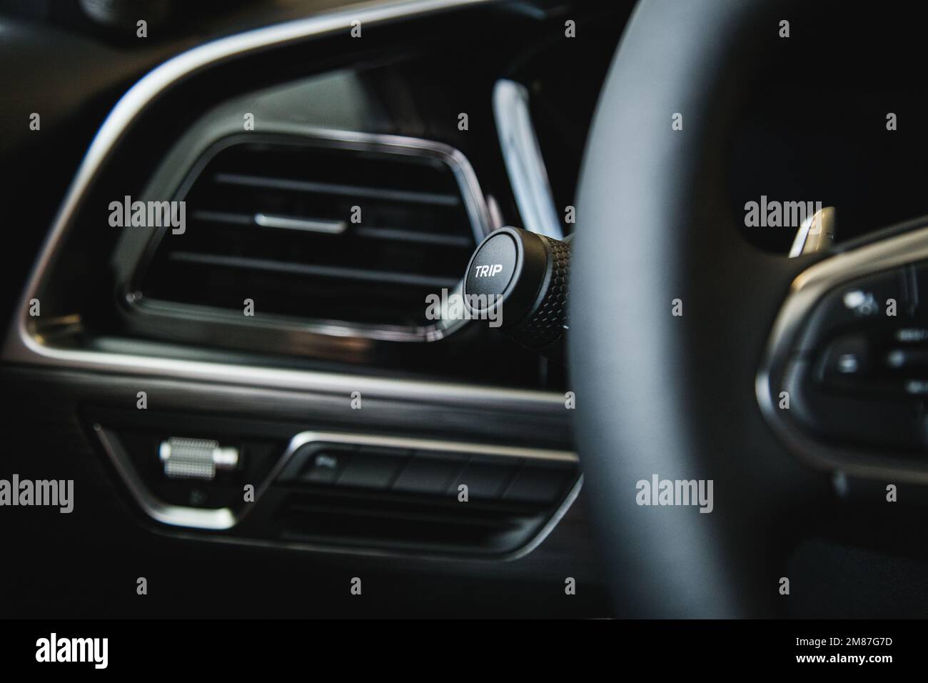 Speedometer detailed hi-res stock photography and images - Alamy