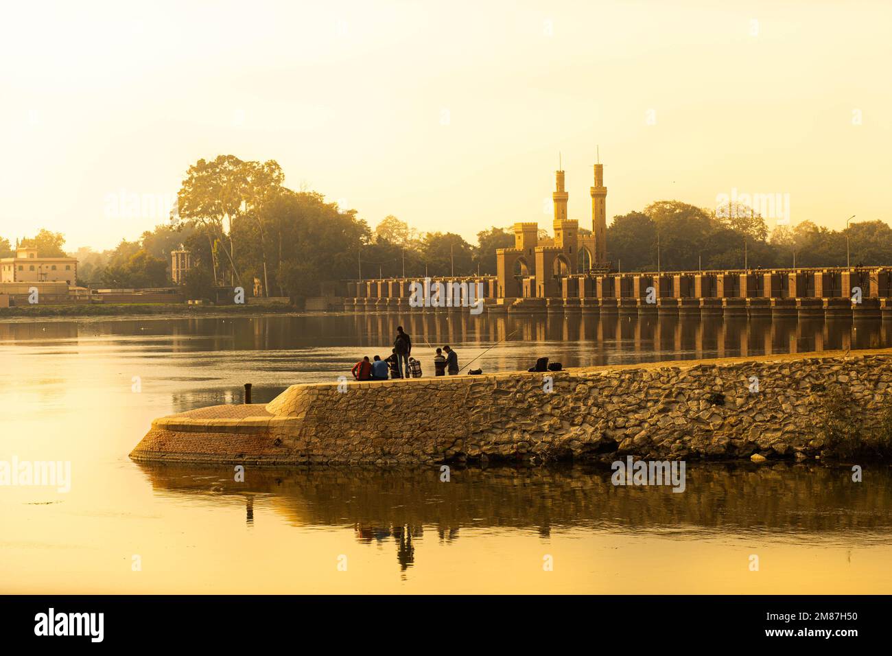 people fishing on the nile river Stock Photo - Alamy
