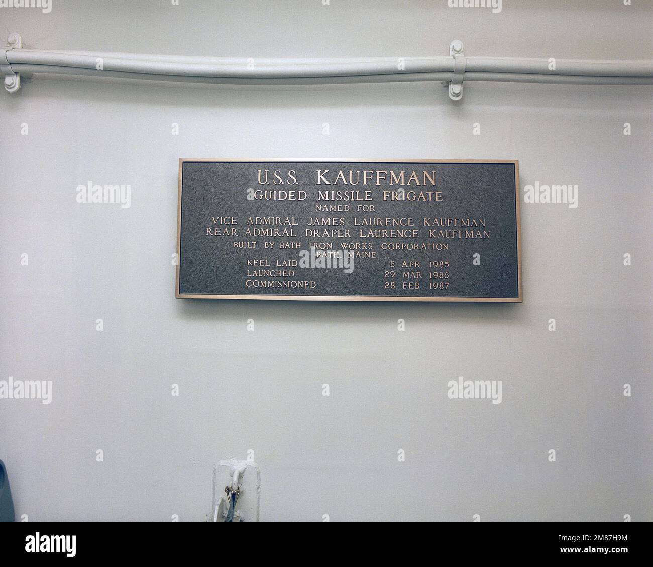 DN-SC-89-06695. Base: Bath State: Maine (ME) Country: United States Of ...