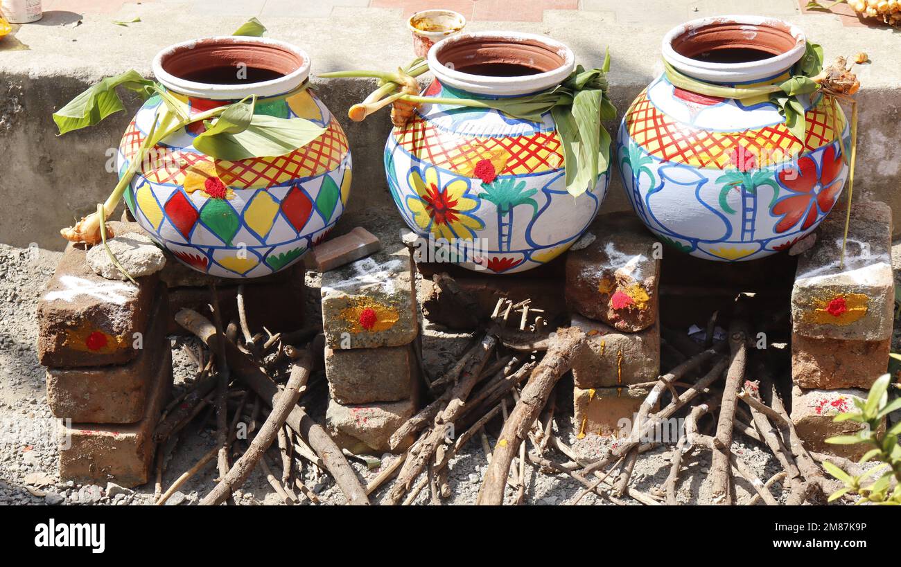 Tamil pongal pot hi-res stock photography and images - Alamy